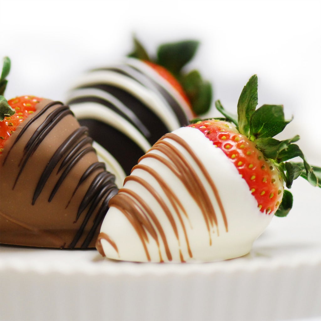 Feb 13 Berries 8 pc for Pickup 9a-6p | Bon Bon's Candy House